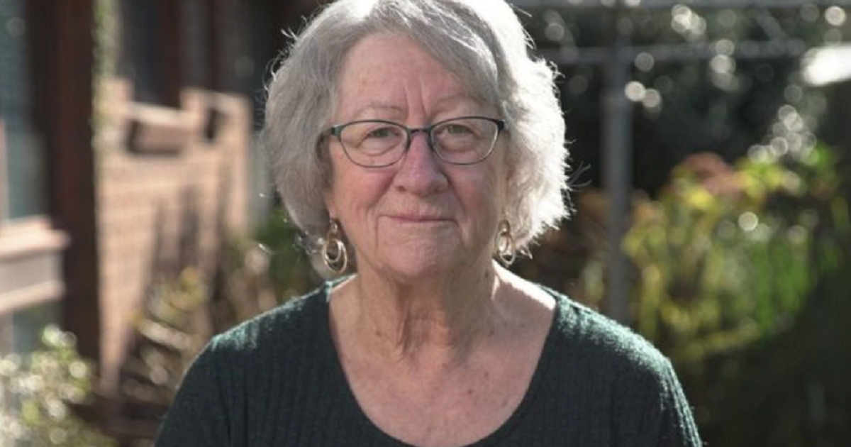 Jane had rented the same apartment for 23 Years—When the landlord calls ...