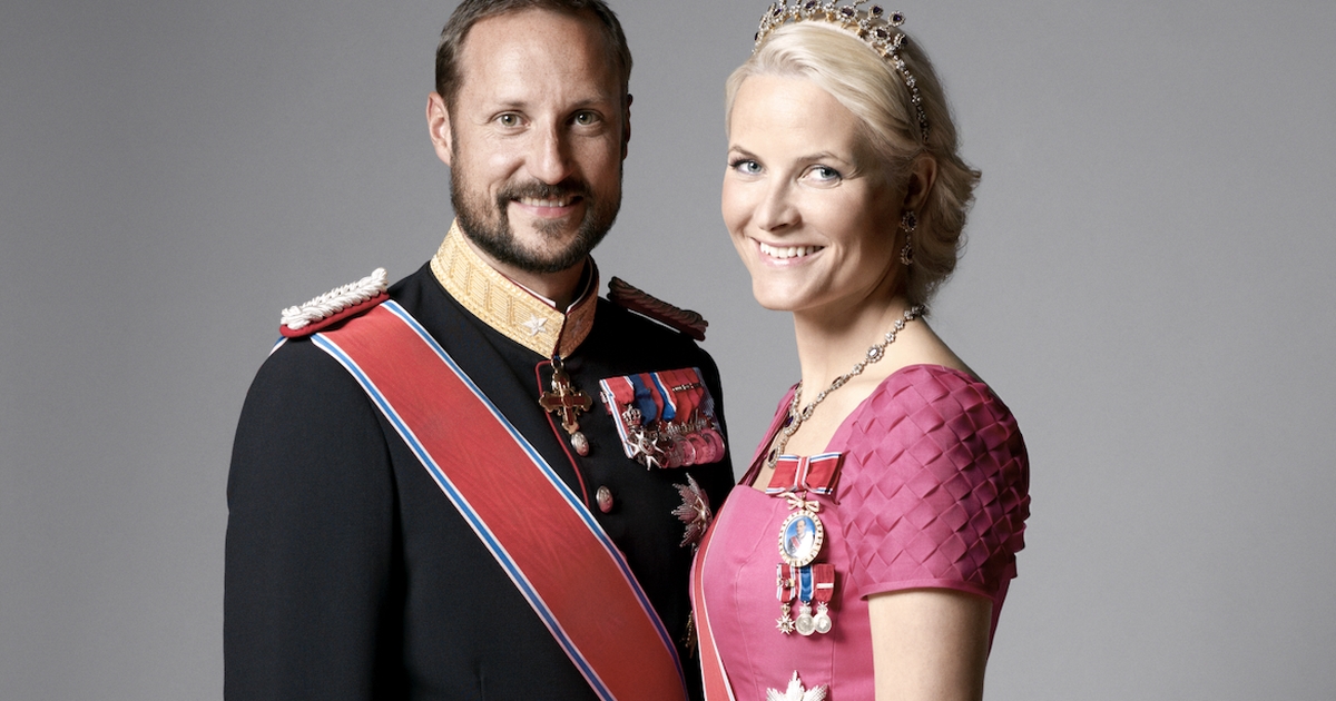 Kronprinsparet tar over rolle