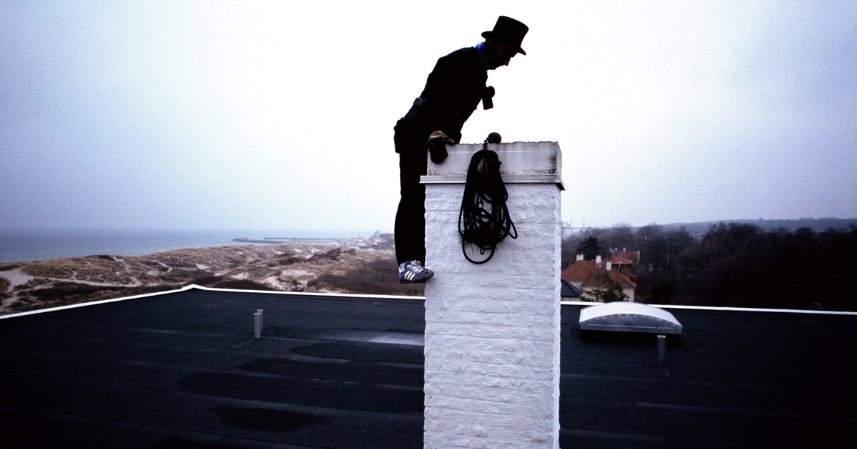 Skorstensfejer dømt for at rense skorsten fra tagryg