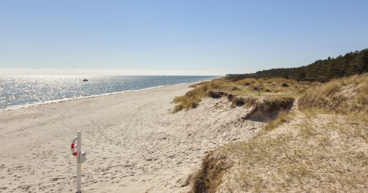 Her skal du ikke spille høj musik på stranden: Risiko for bøde på op ...