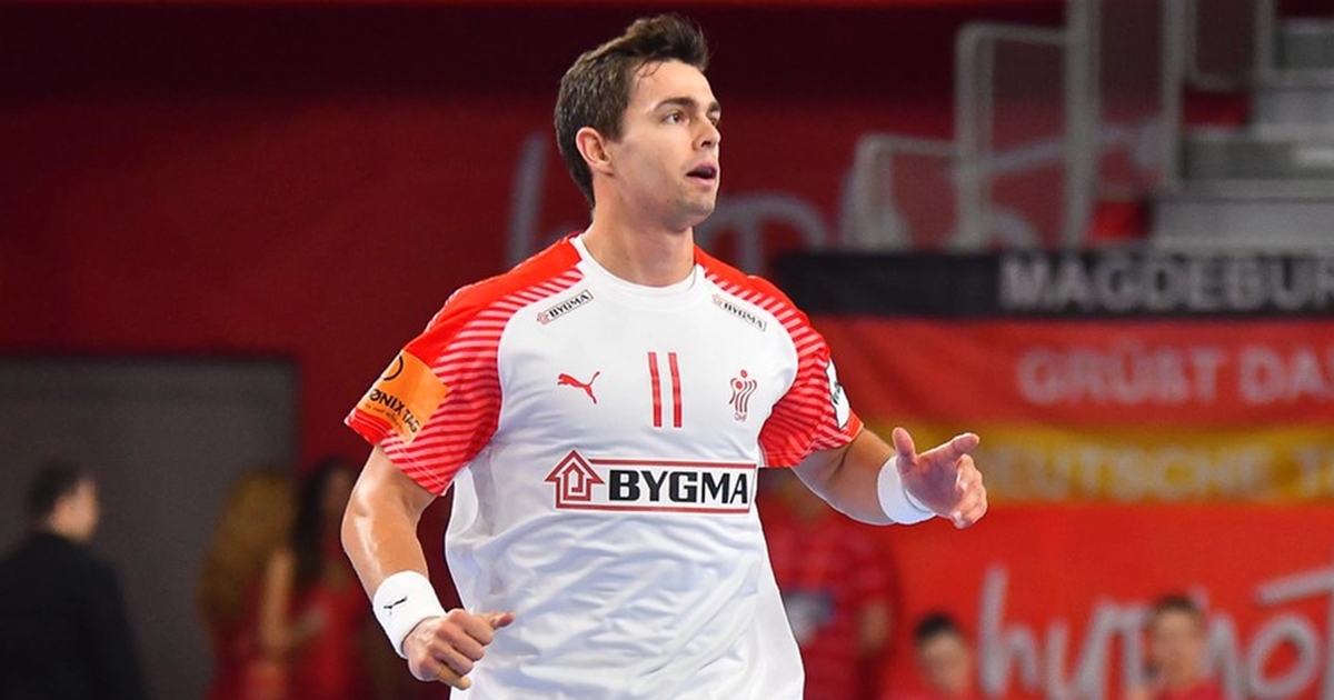 Trist nyt: Nikolaj Jacobsen melder Rasmus Lauge ude