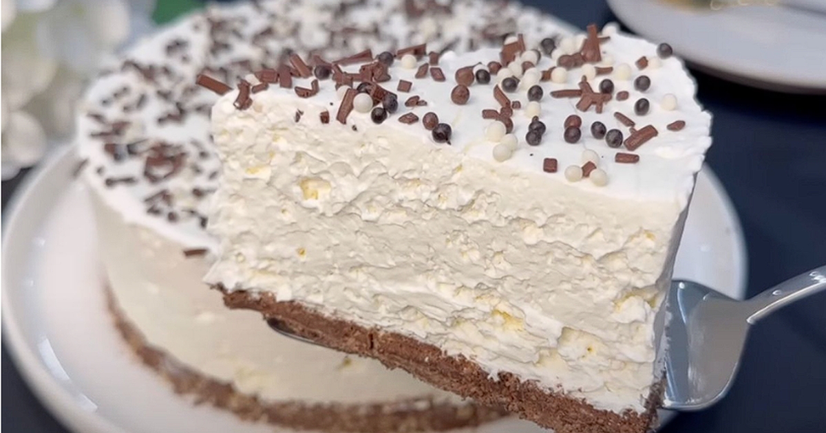 Extremely Easy No-Bake Cake. I Make It with Just 4 Ingredients