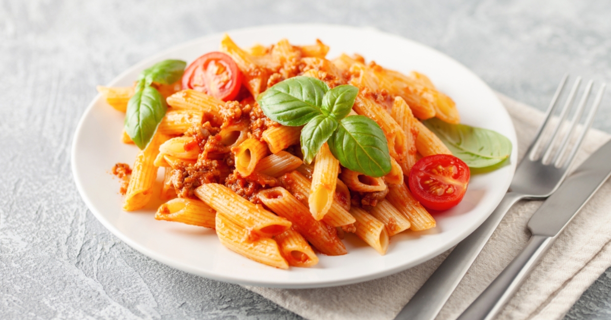 Hvad er sundest: At spise varmt mad til frokost eller aftensmad?