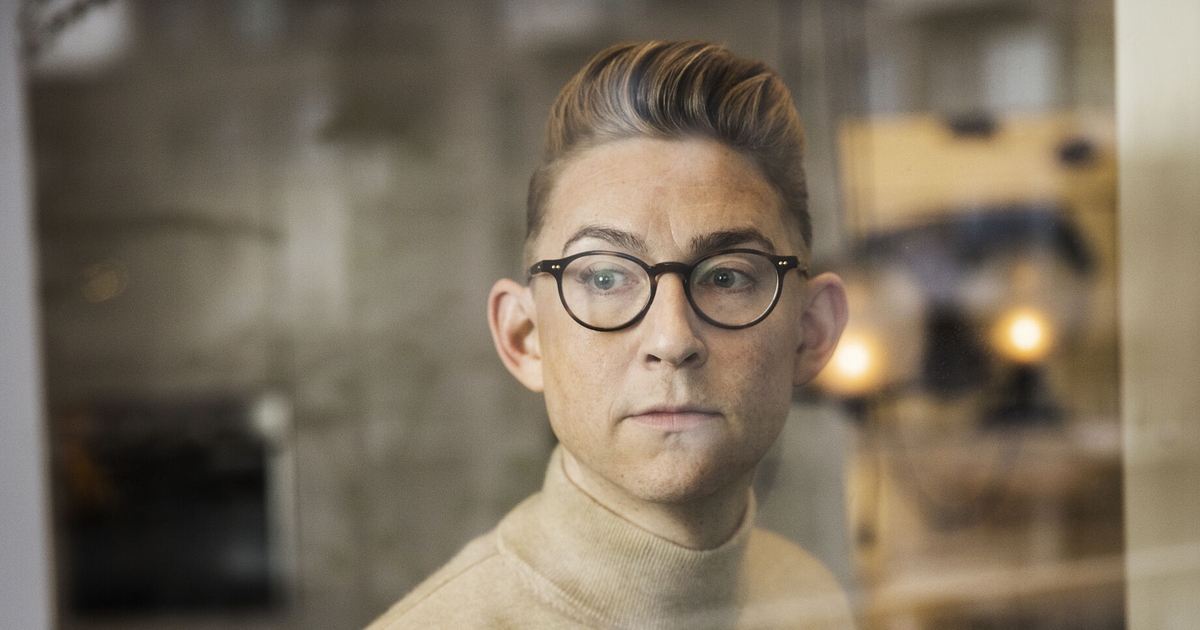 Emil Thorup bryder tavsheden