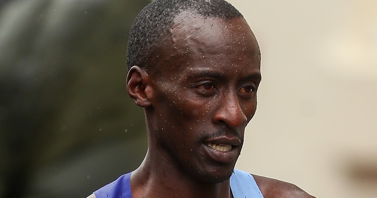 World's fastest marathon runner dies in traffic accident