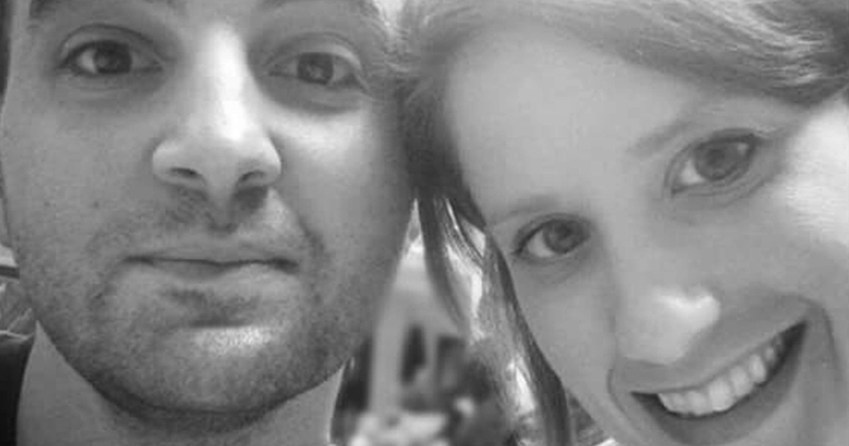 33-årige John fant ukjent bilde på konas mobil - en uke etter hennes død