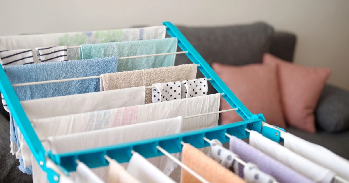 Ekspert avslører: 5 tips for å forhindre at klærne dine lukter muggent ...