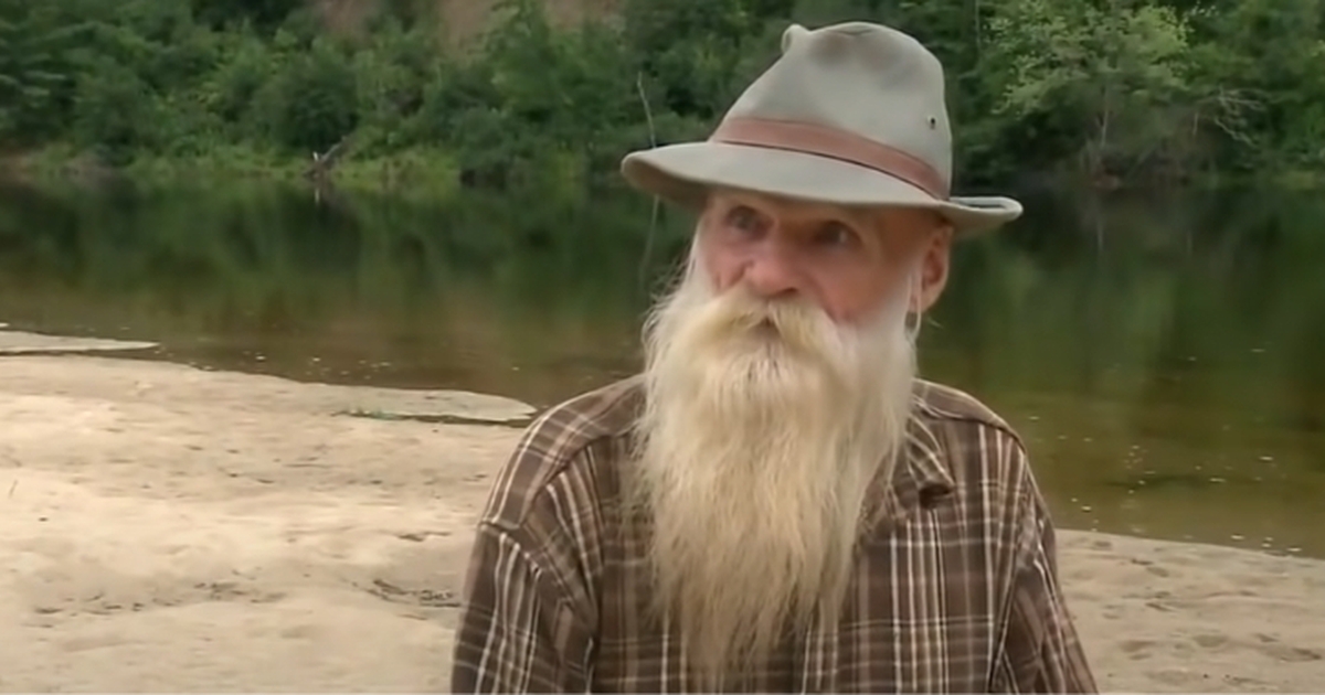 81-årige David har boet alene i en skov i 27 år: Nu er han fængslet