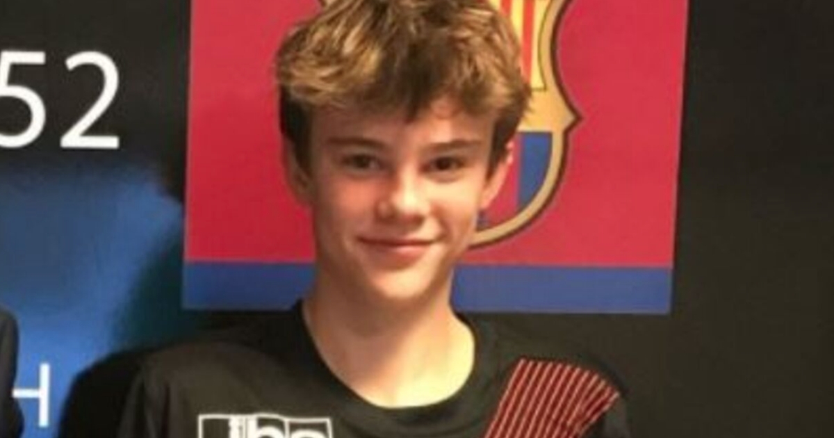 Bare 17 år gammel: Ung gutten dukker opp blant superstjernene