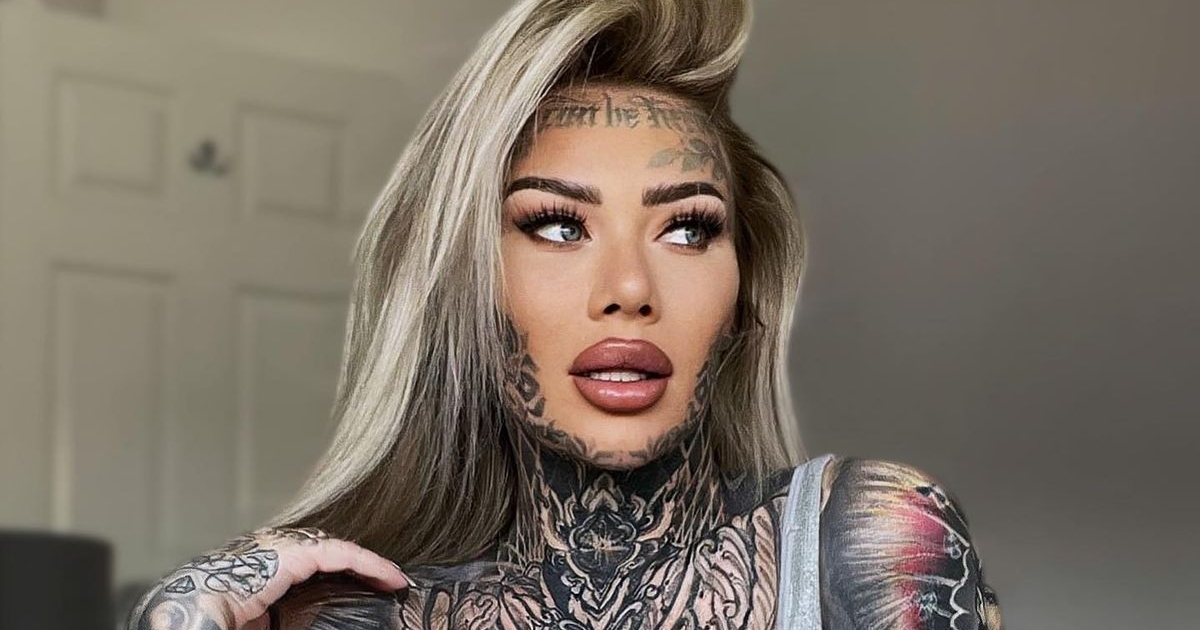 Kvinde er tatoveret på 95% af kroppen: Sådan ser hun ud uden én eneste