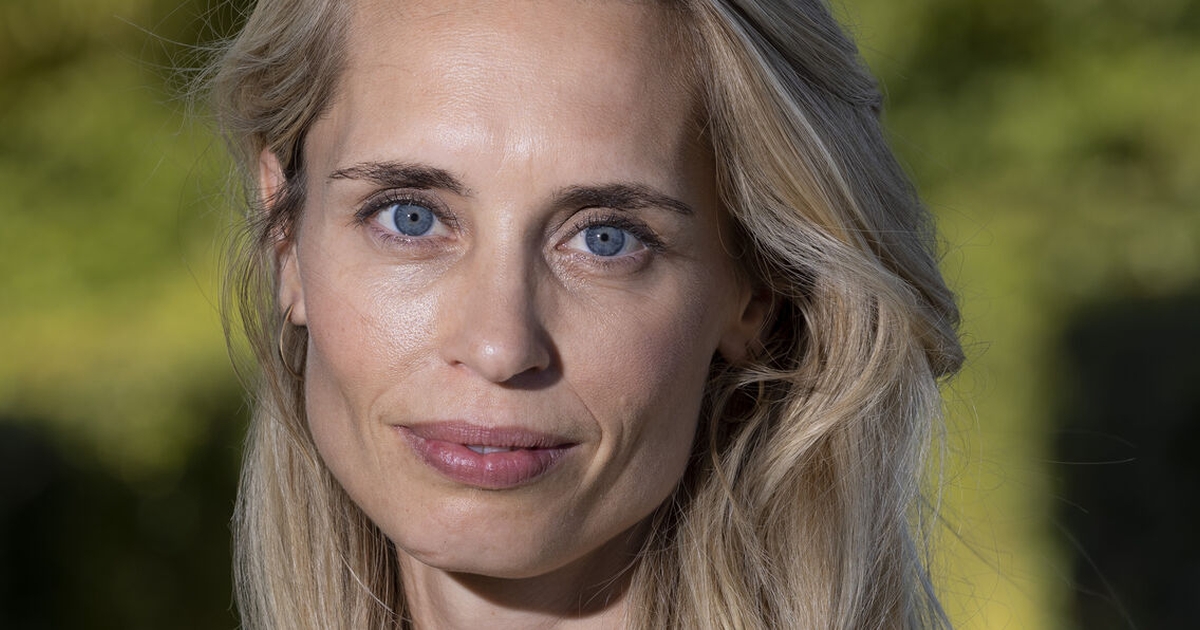 Efter 11 år er det slut: TV 2's elskede vejrvært Ellen Nybo er færdig