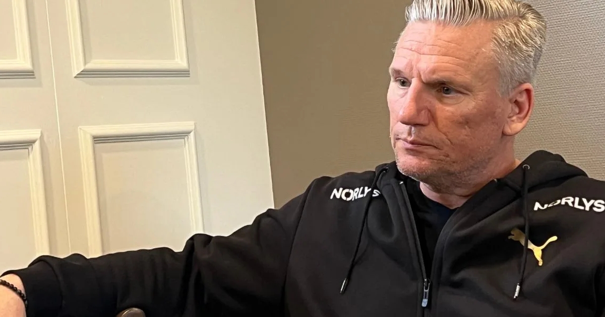 Efter choknyhed om karrierestop: Nu taler Nikolaj Jacobsen ud